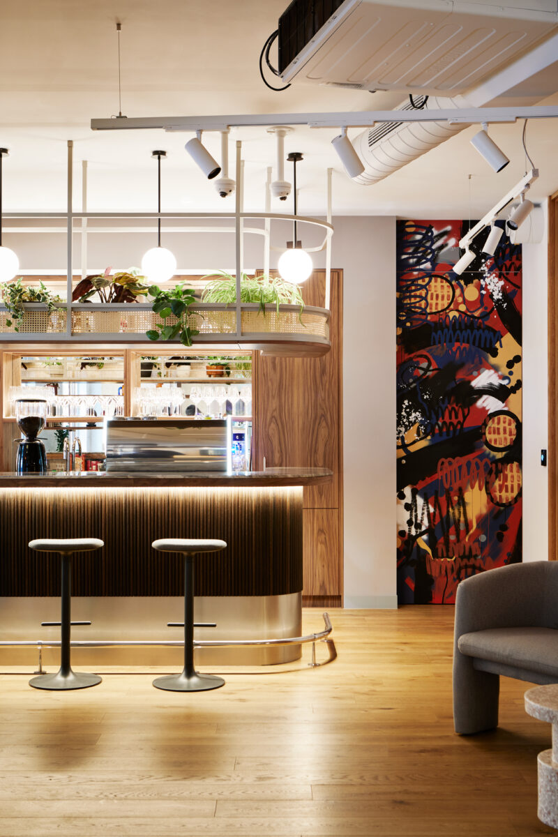 INSIDE OUR NEW HOME - Coffee & TV